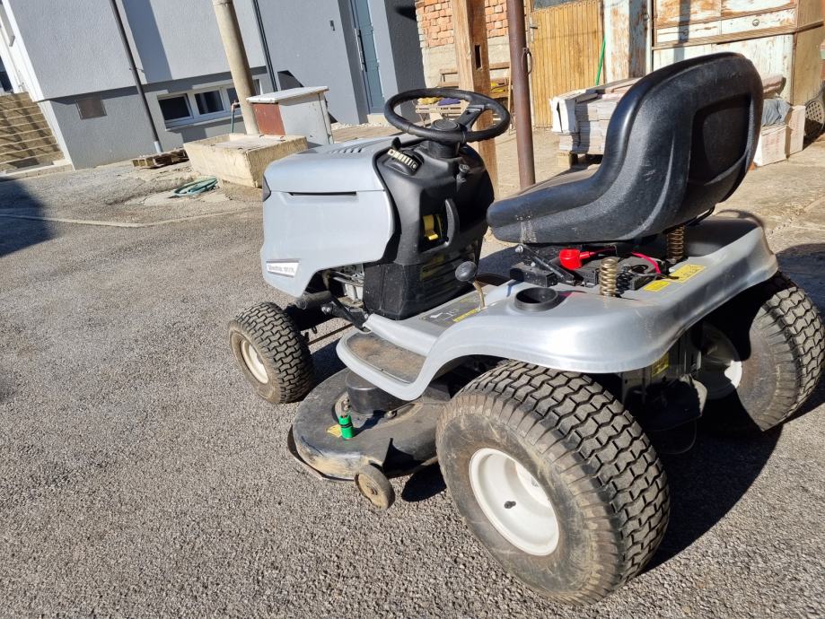 TRAKTORSKA KOSILICA MTD SILVERTAC 1071 / 175