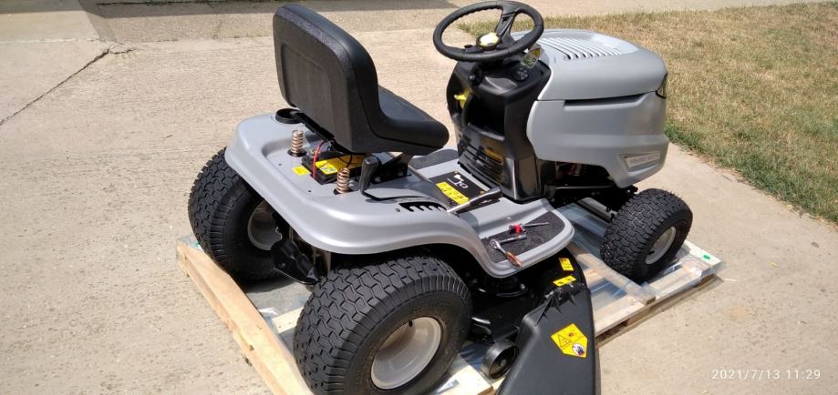 Traktorska kosilica MTD Silvertrac 107 T/175, nova, 5g. garancije