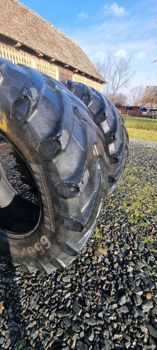 Traktorske Gume 650 65 38