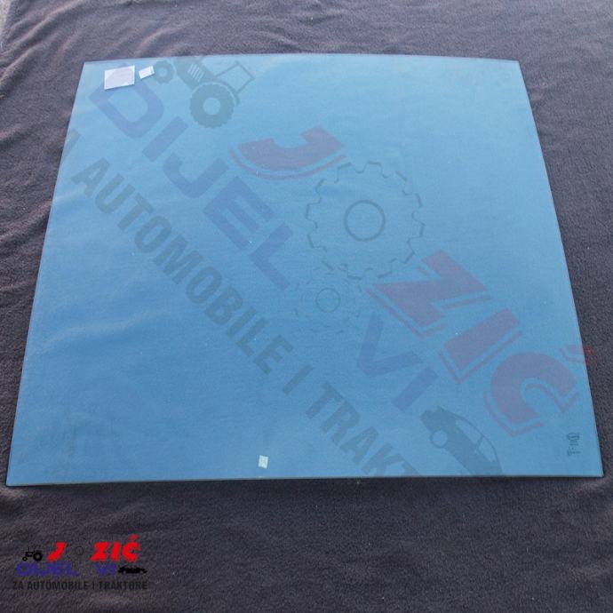 STAKLO KABINA 40 PREDNJE ZETOR PROX-FORT