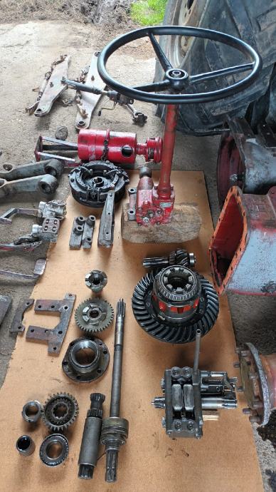 Dijelovi Za Traktor Imt 558