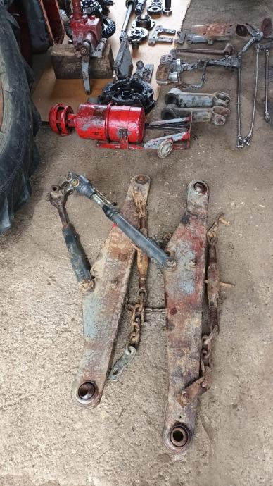 Dijelovi Za Traktor Imt 558