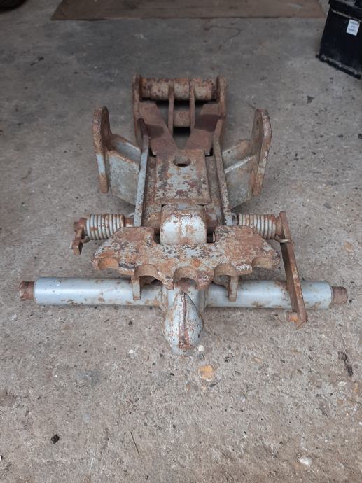 poteznica za ursus 335