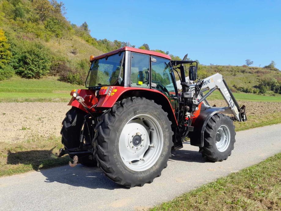 CASE CS 95 PRO + NAKLADAC