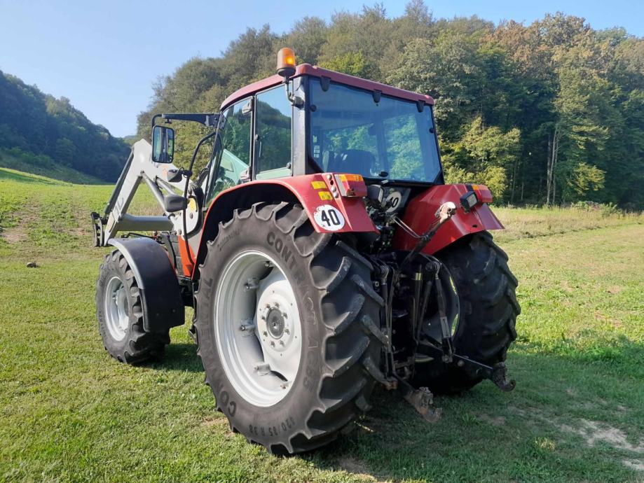 CASE CS 95 PRO + NAKLADAC