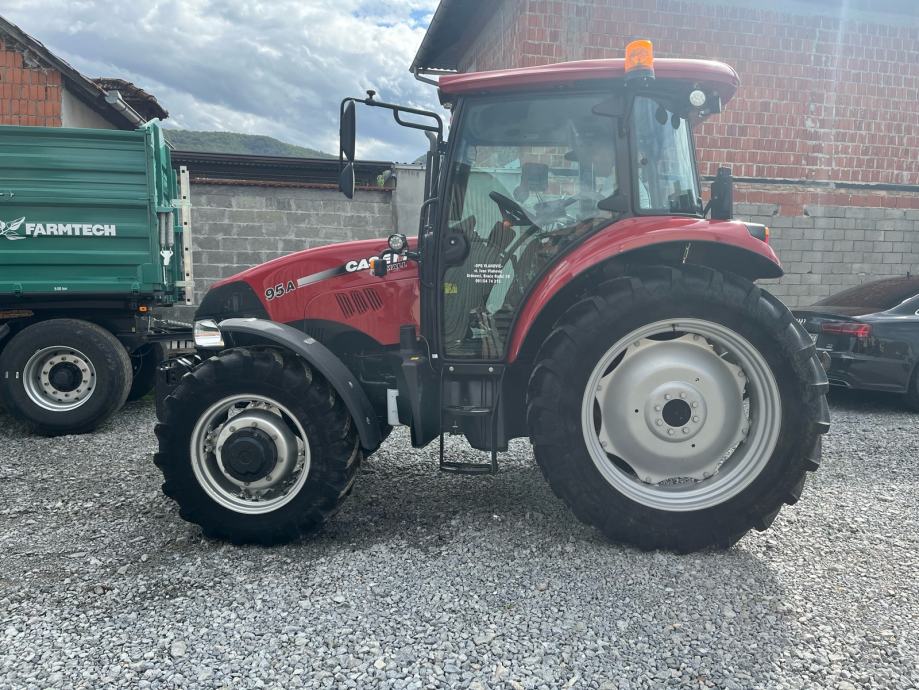 CASE FARMALL 95A