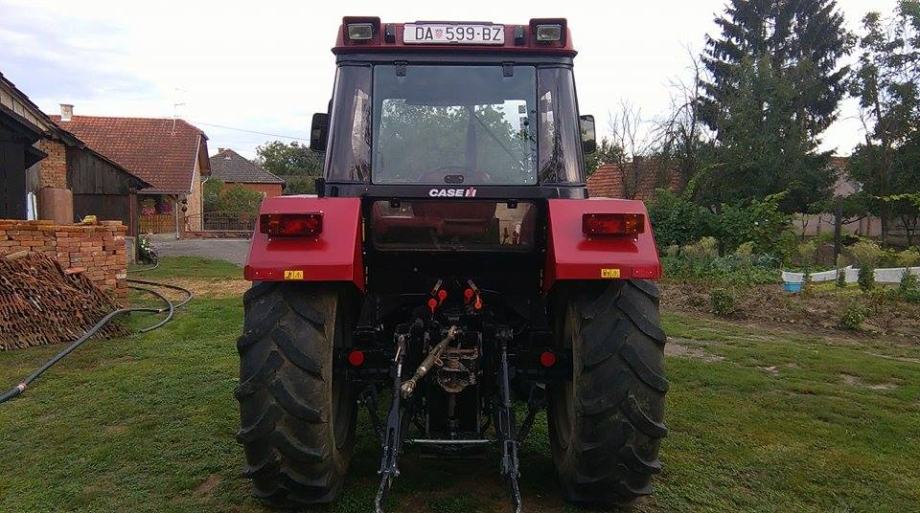 CASE INTERNATIONAL 795 XL
