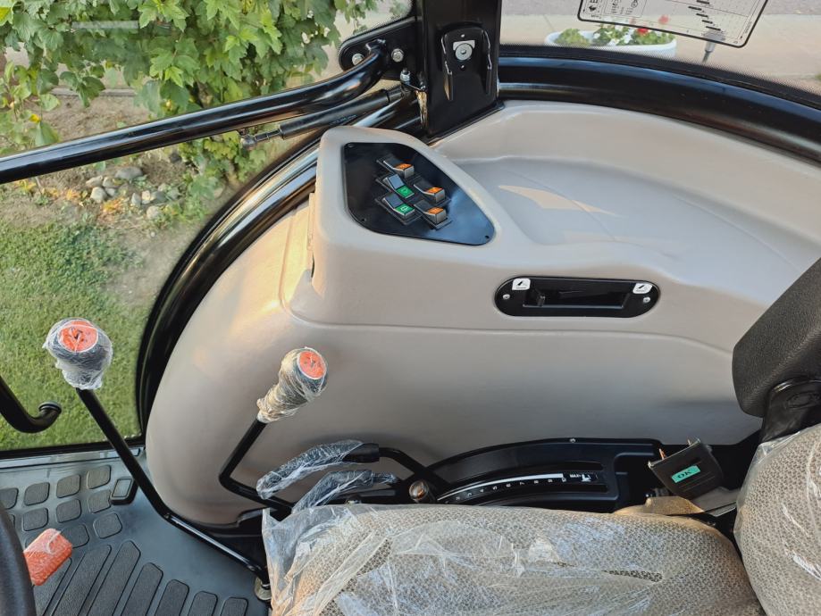 CASE JX70 SAMO 167 RH DOSLOVNO NOV,PRED.HIDRAULIKA SVE ORGINAL