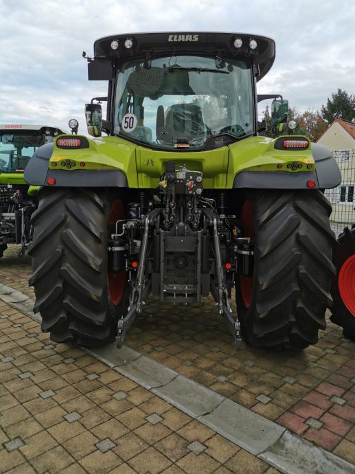 CLAAS ARION 660 CMATIC CEBIS