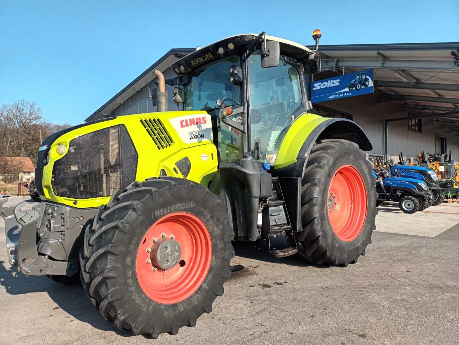 CLAAS AXION 800 Hexashift