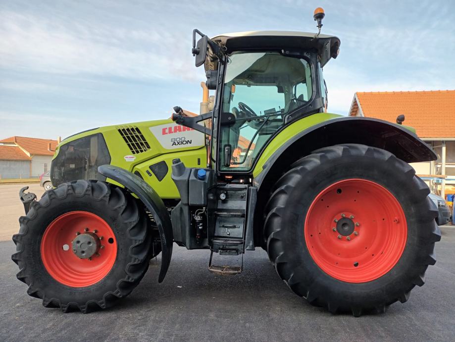 CLAAS AXION 800 Hexashift