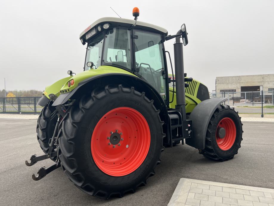 CLAAS Axion 820 CEBIS