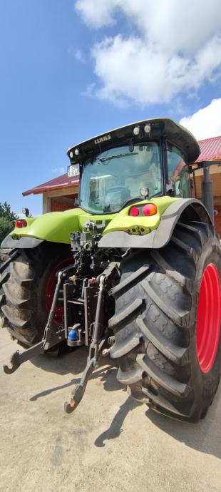 Claas Axion 850