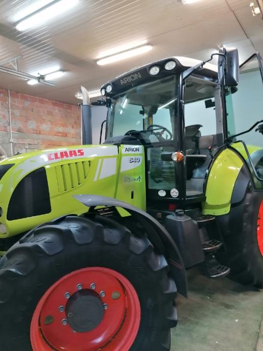 CLAAS ARION 640 CEBIS