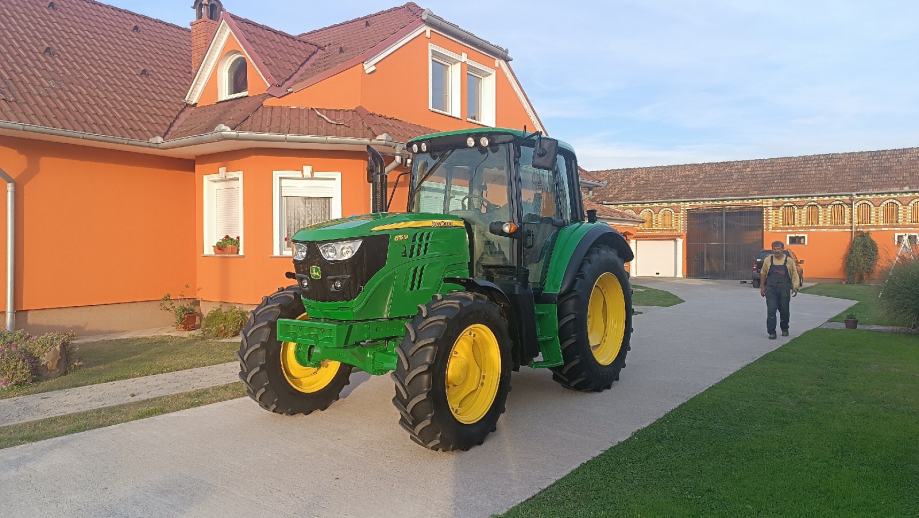 JOHN DEERE 6115 M