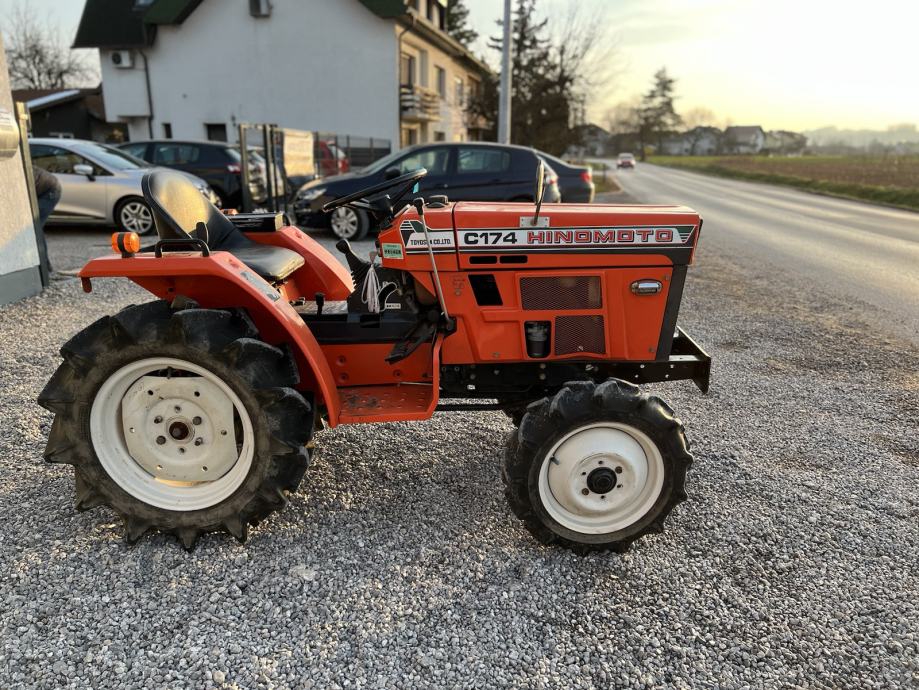 Hinomoto C174 4x4