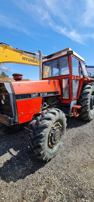 IMT 5136 - S MALČEROM 220cm