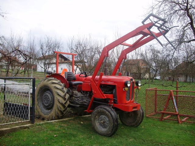 IMT 558