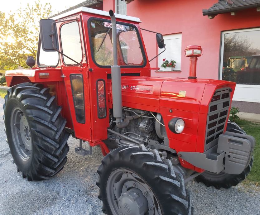 IMT 577 DV KOMPRESOR,SERVO VOLAN,REGISTRIRAN IZUZETNO OČUVAN