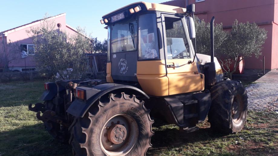 JCB FASTRAC 150T