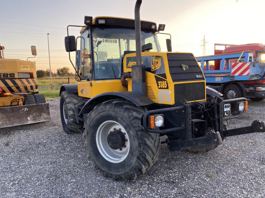 JCB FASTRAC 3185