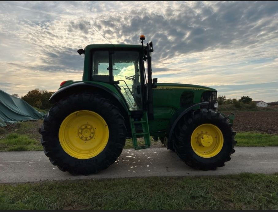 Johen Deere 6920 S