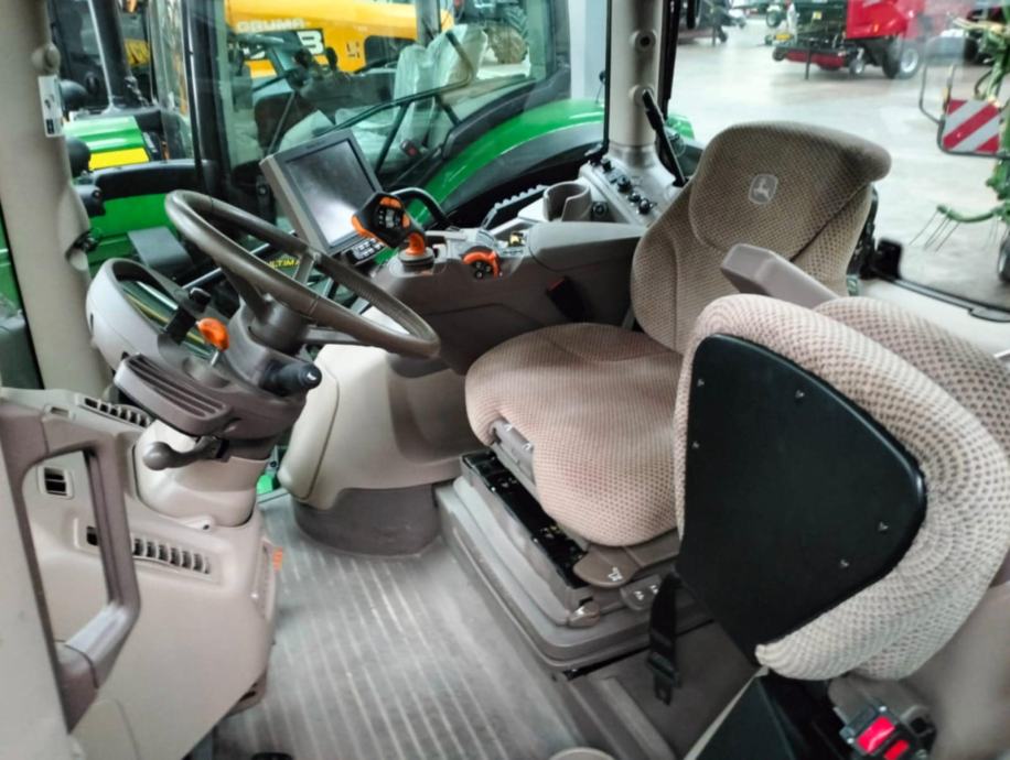 John Deere 6110R Ultimate Edition