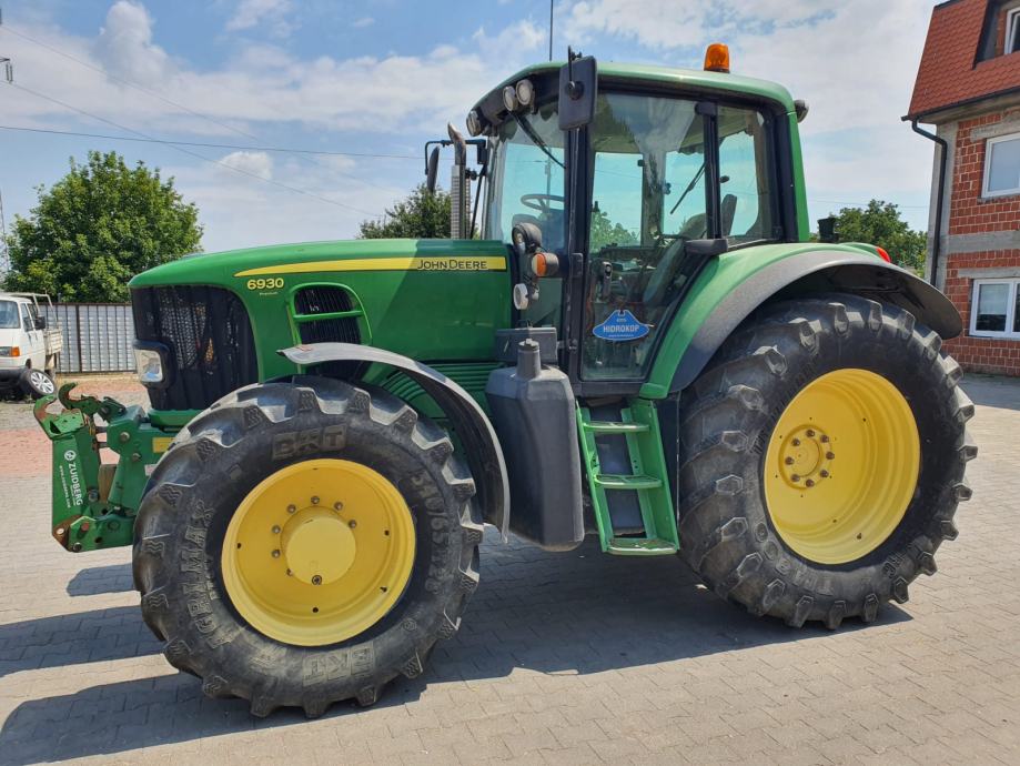 JOHN DEERE 6930 PREMIUM
