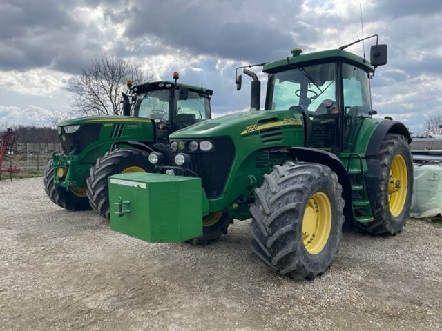 John Deere 7720