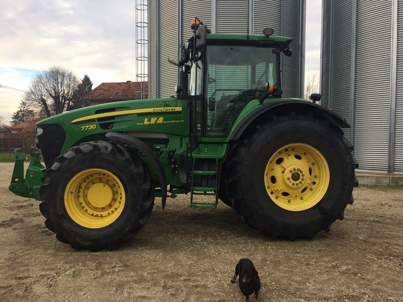 JOHN DEERE 7730