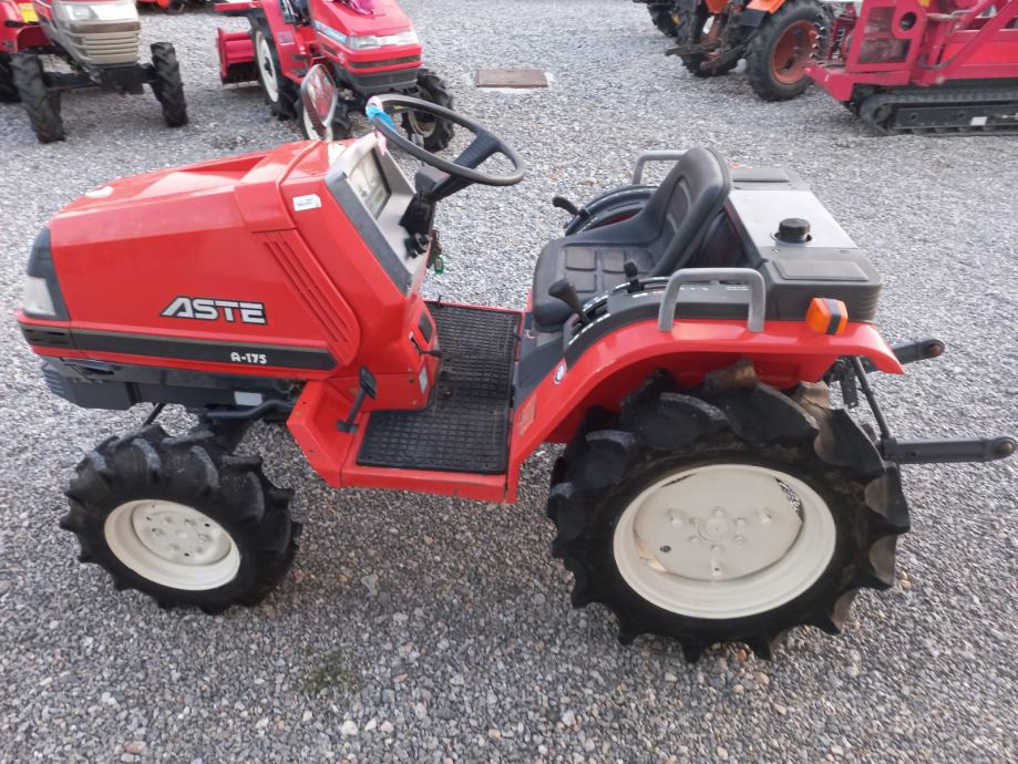 Kubota Aste A175