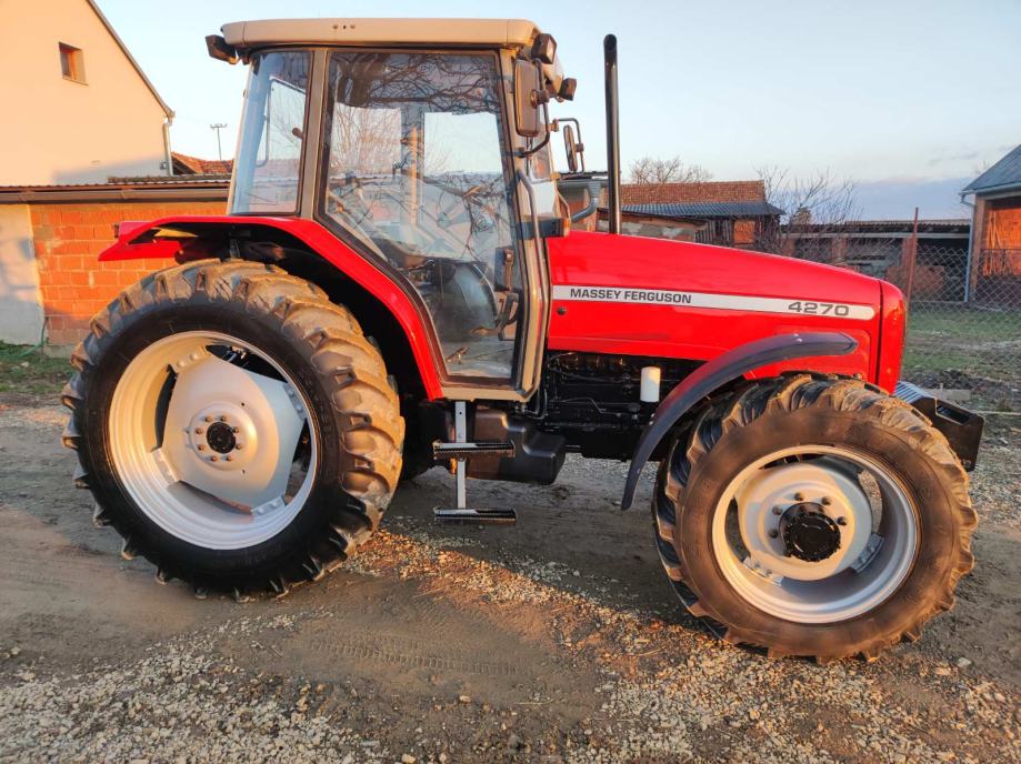 Massey Ferguson 4279