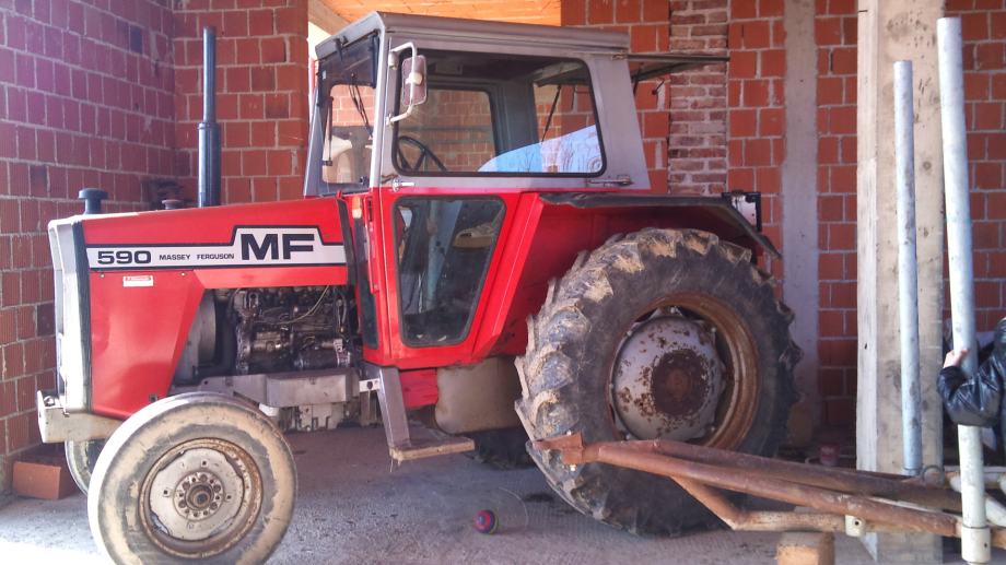 massey ferguson 590
