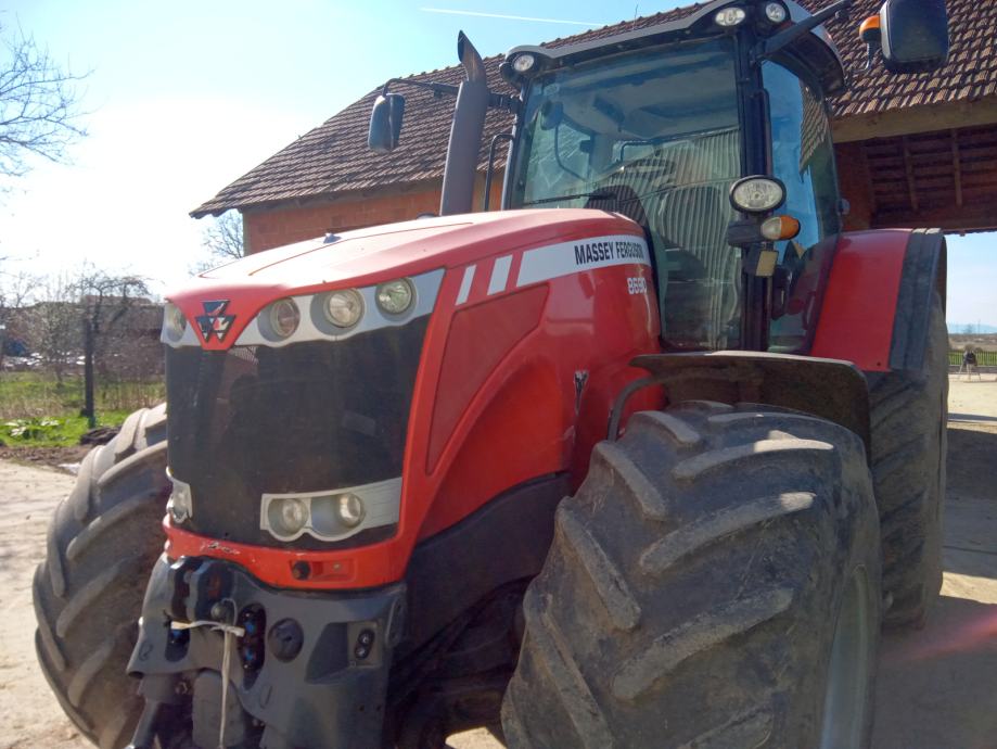 Massey Ferguson 8690