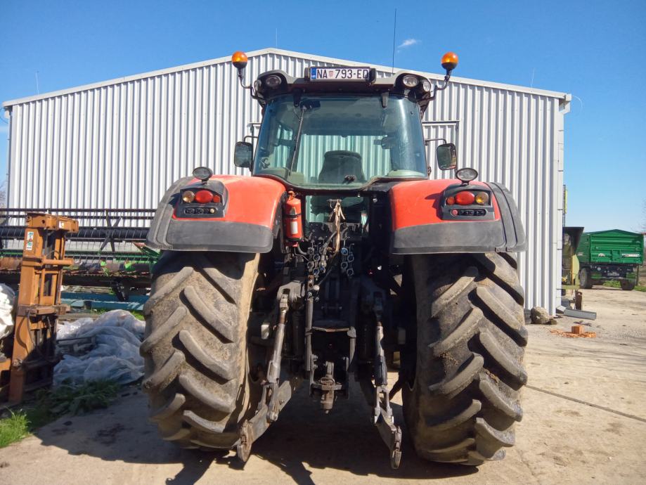 Massey Ferguson 8690