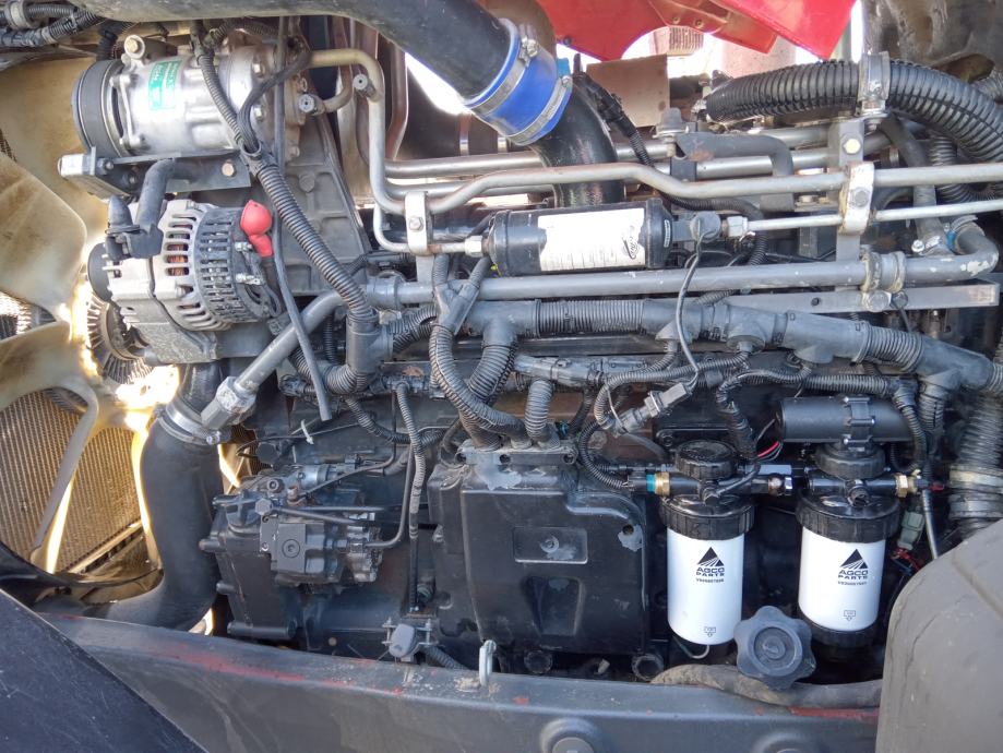 Massey Ferguson 8690