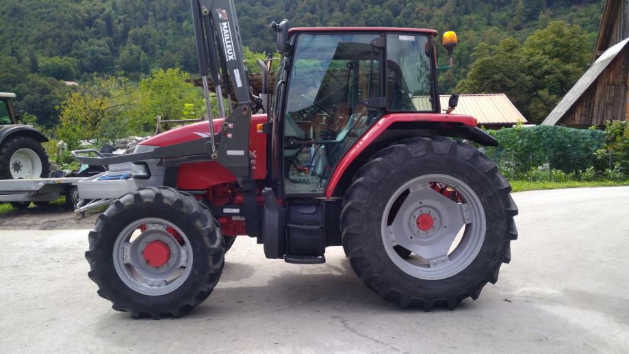 McCormick CX 85 XTRASHIFT - UTOVARIVAČ MX80 - ODLIČAN