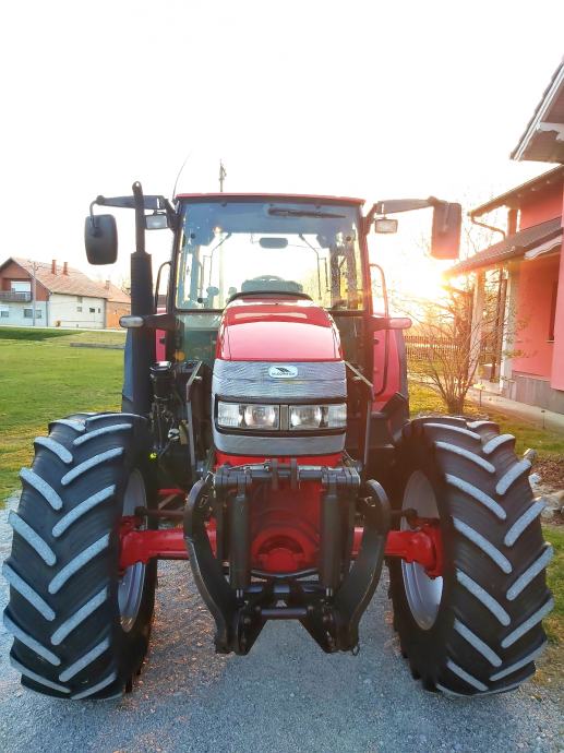 McCORMICK MC 115 KLIMA 40KM PRED.HIDRAULIK KAO NOV PDV U CIJENI