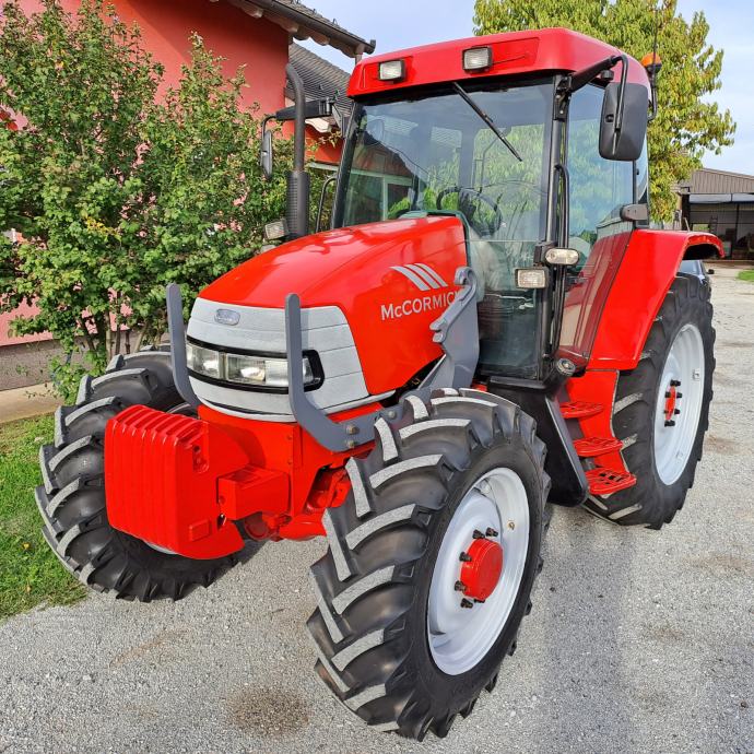 McCORMICK MC100 KLIMA 40KM 2004.GOD IZUZETNO OČUVAN PDV U CIJENI