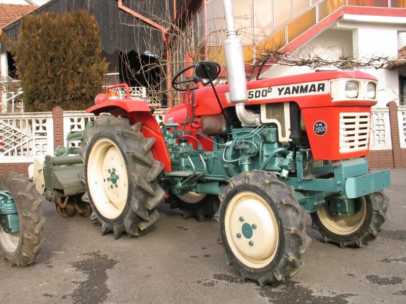 Traktor Yanmar 1401 4x2