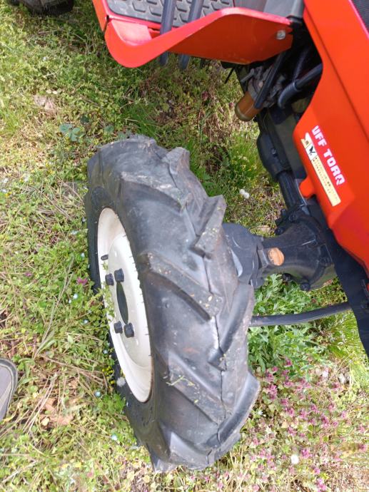 mini traktor Yanmar KE-50D