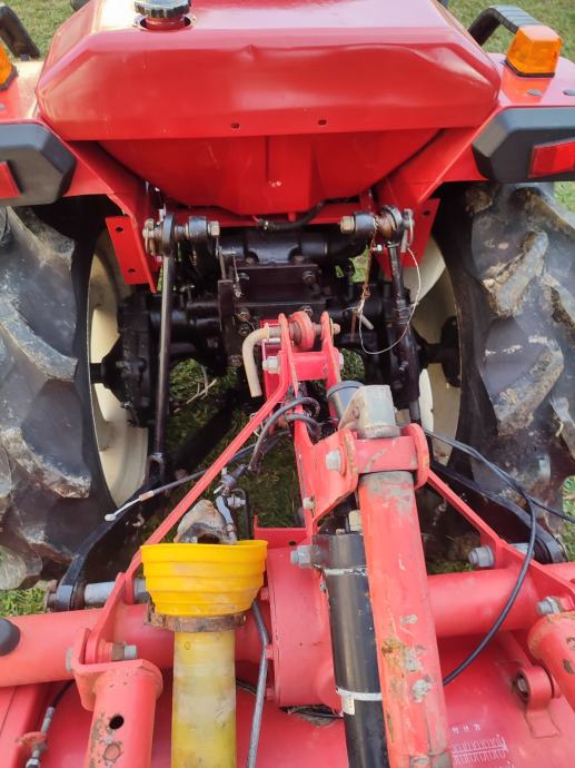 Mitsubishi MT 205 traktor 4X4