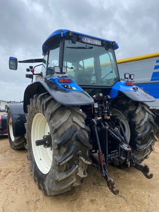 New Holand TM 190