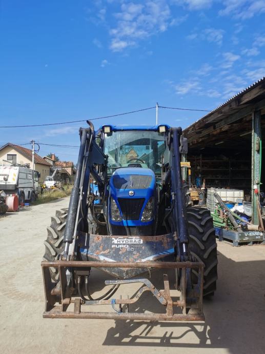 New Holland TD5.95 2015. godina