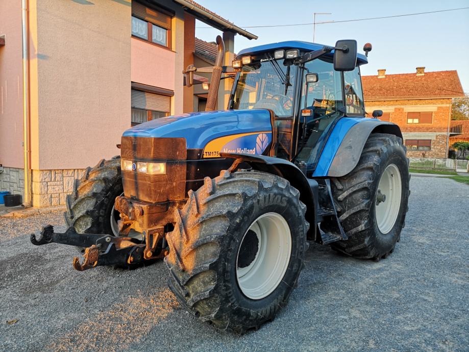 New Holland TM 175
