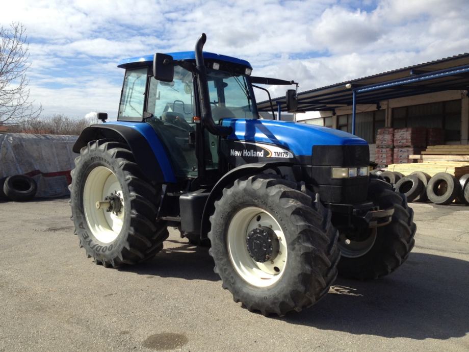 New Holland TM 175
