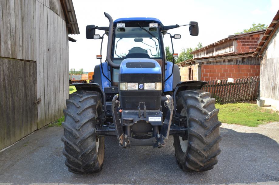 New Holland TM130