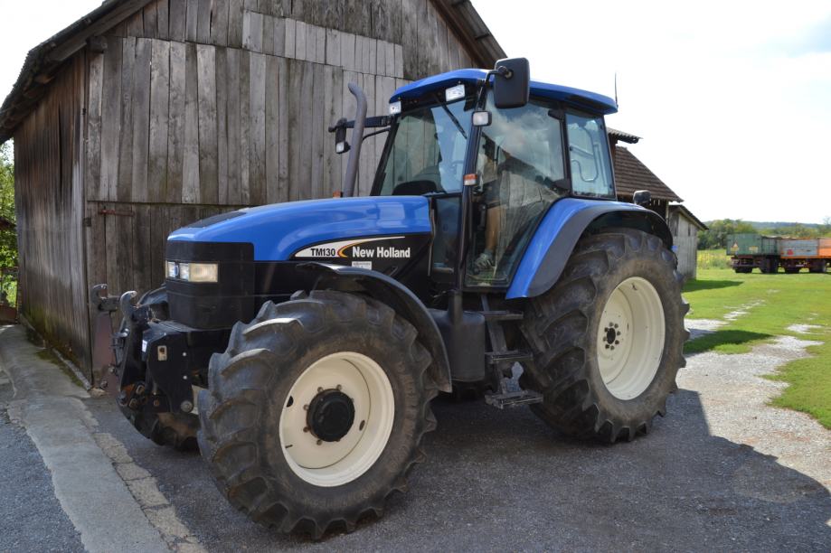 New Holland TM130