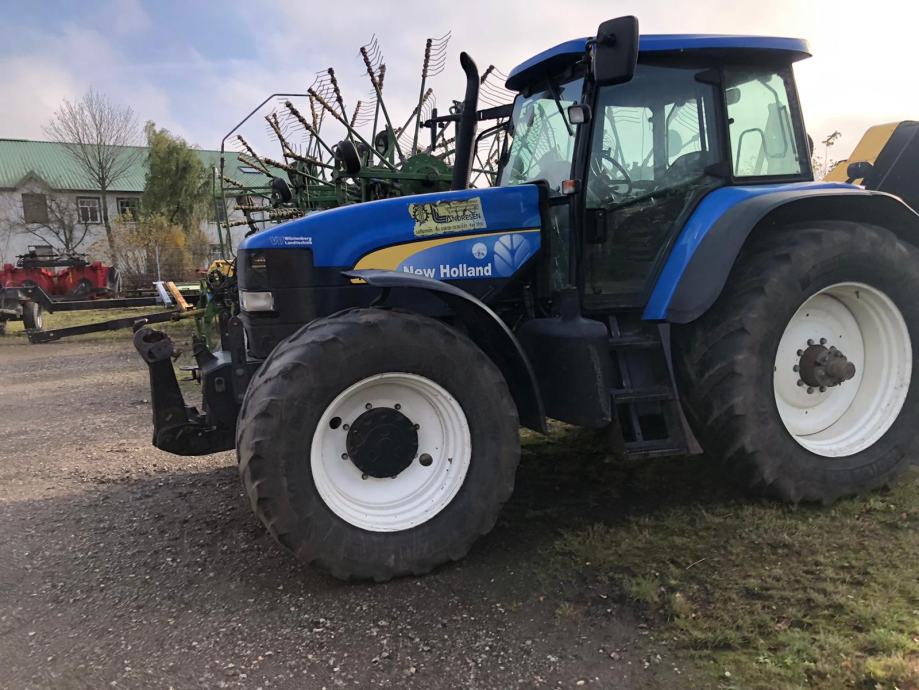 New Holland TM190