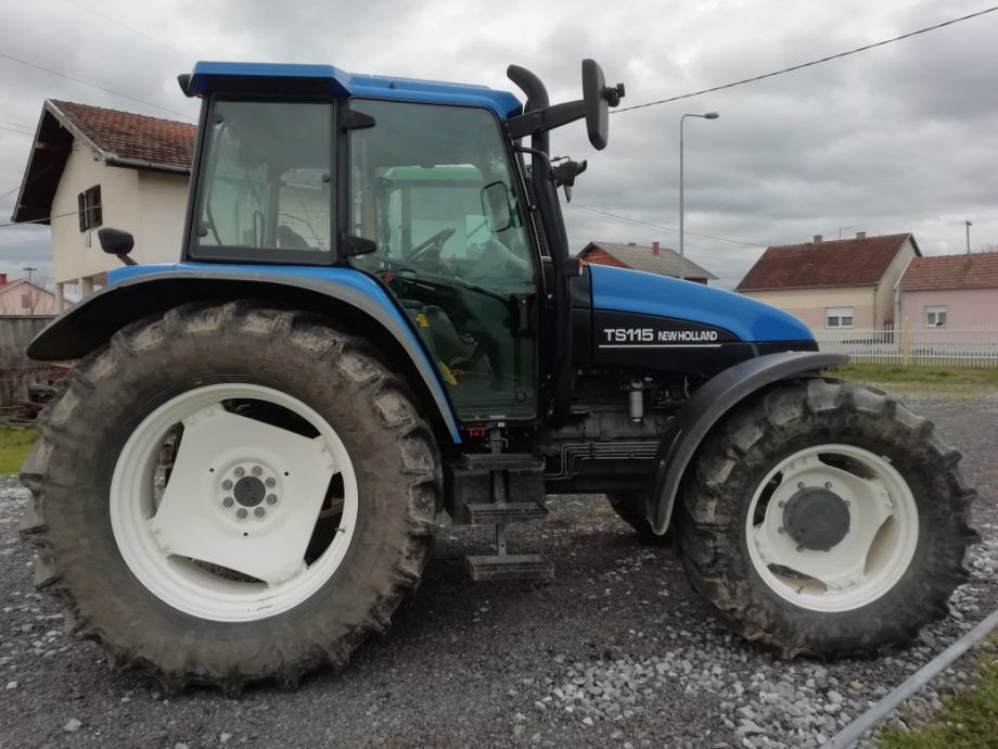 New Holland TS115